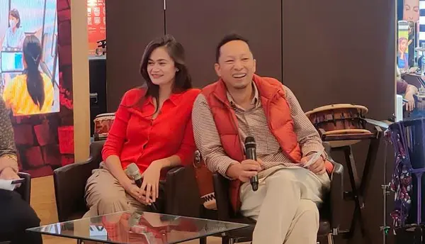 Interior Studio Lukis Milik SBY, Dihiasi Jendela Besar - Lifestyle ...