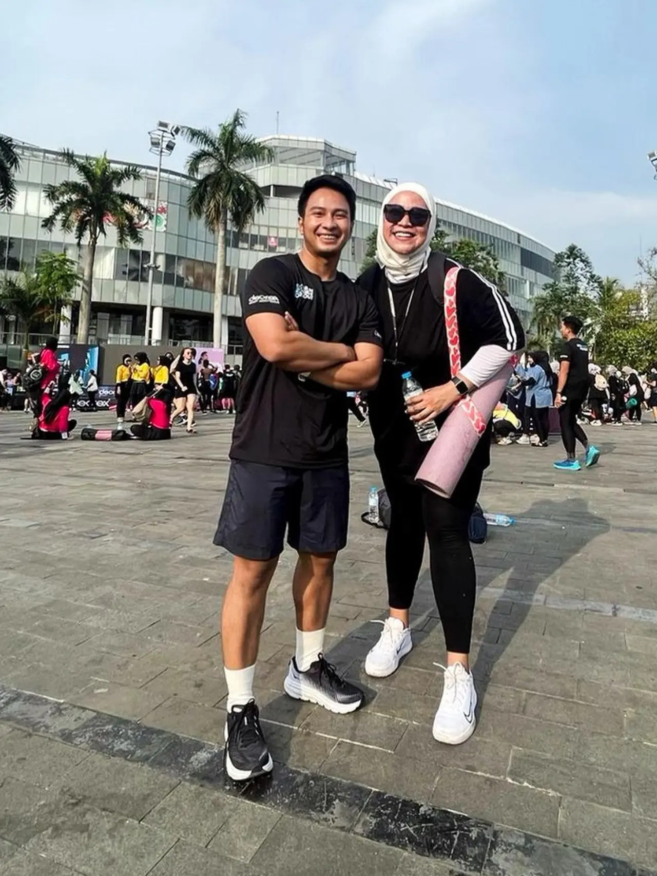Rachel Vennya dan Influencer Rian Antono Ulas Gaya Hidup Aktif ...