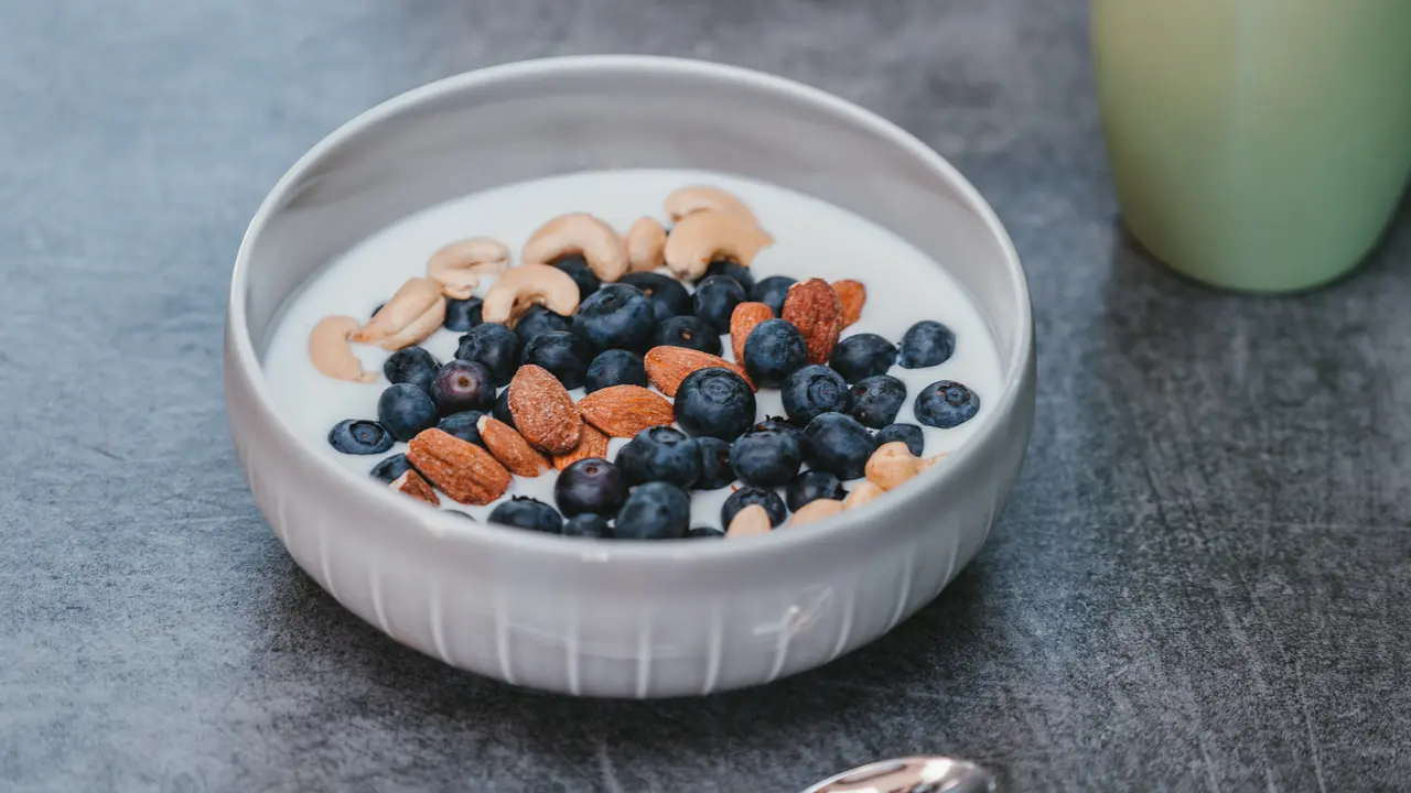 Manfaat Yogurt untuk Kesehatan: Nutrisi, Protein, dan Probiotik Alami