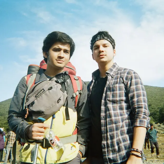 Film Petaka Gunung Gede Dibintangi Endy Arfian Tembus 2 Juta Penonton ...