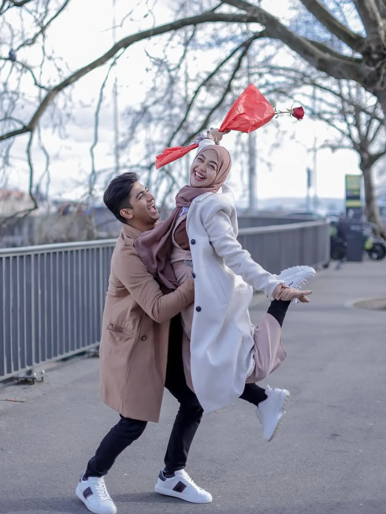 Potret Ria Ricis dan Beberapa Artis Persiapan Wisata Ke Paris - ShowBiz ...