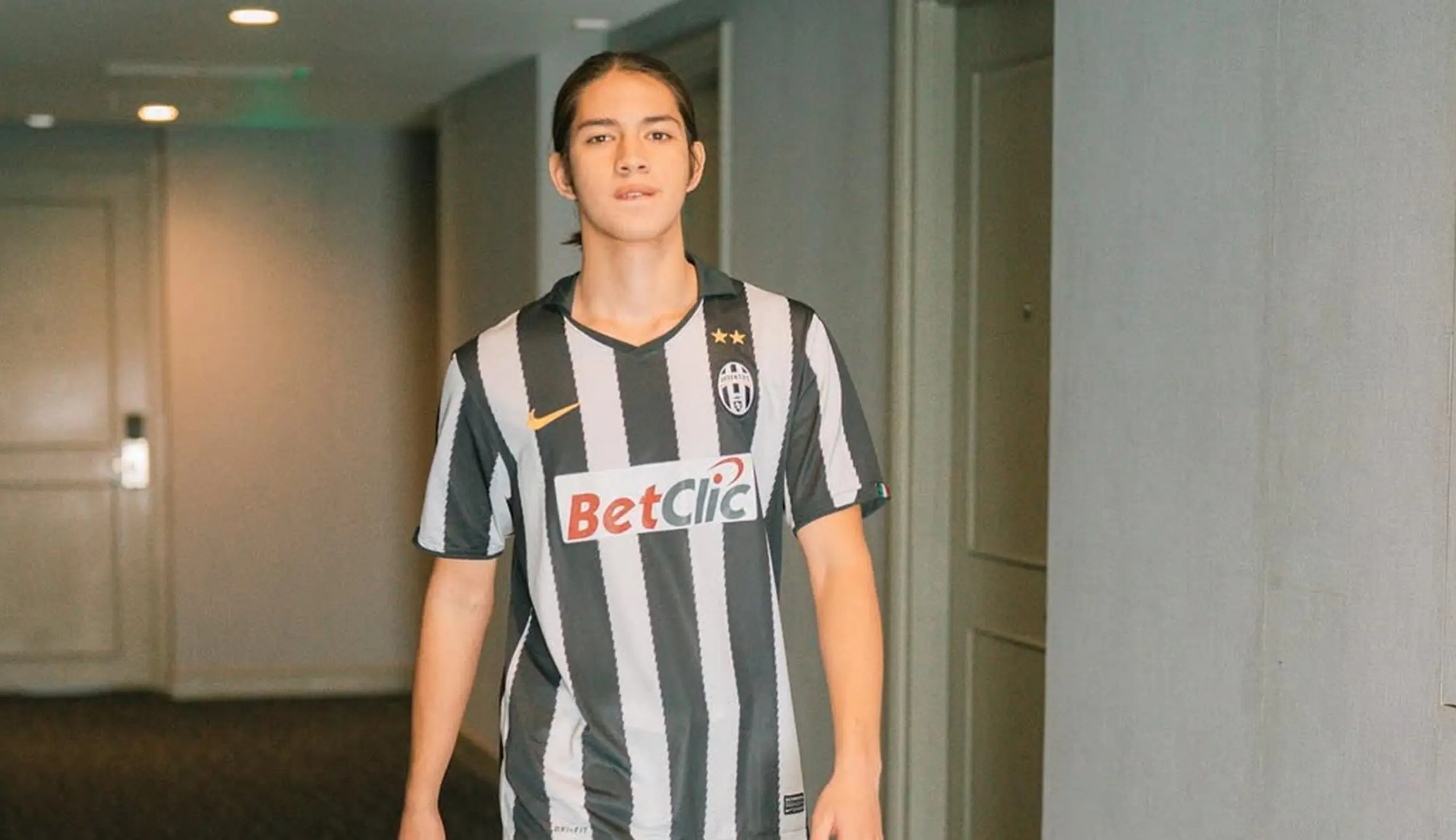 Potret Artis Pendatang Baru Arya Mohan, Debut Main Sinetron di Asmara ...