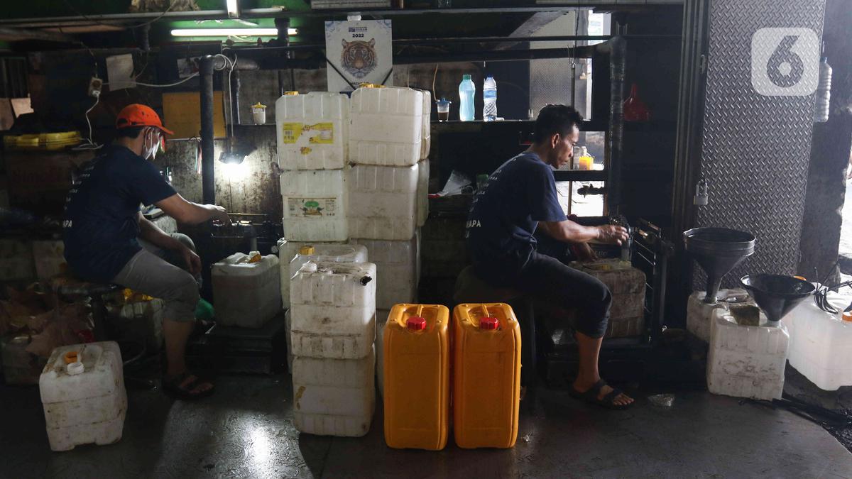 Kejati DKI Jakarta Usut Kasus Dugaan Mafia Minyak Goreng di Pelabuhan Tanjung Priok - News ...