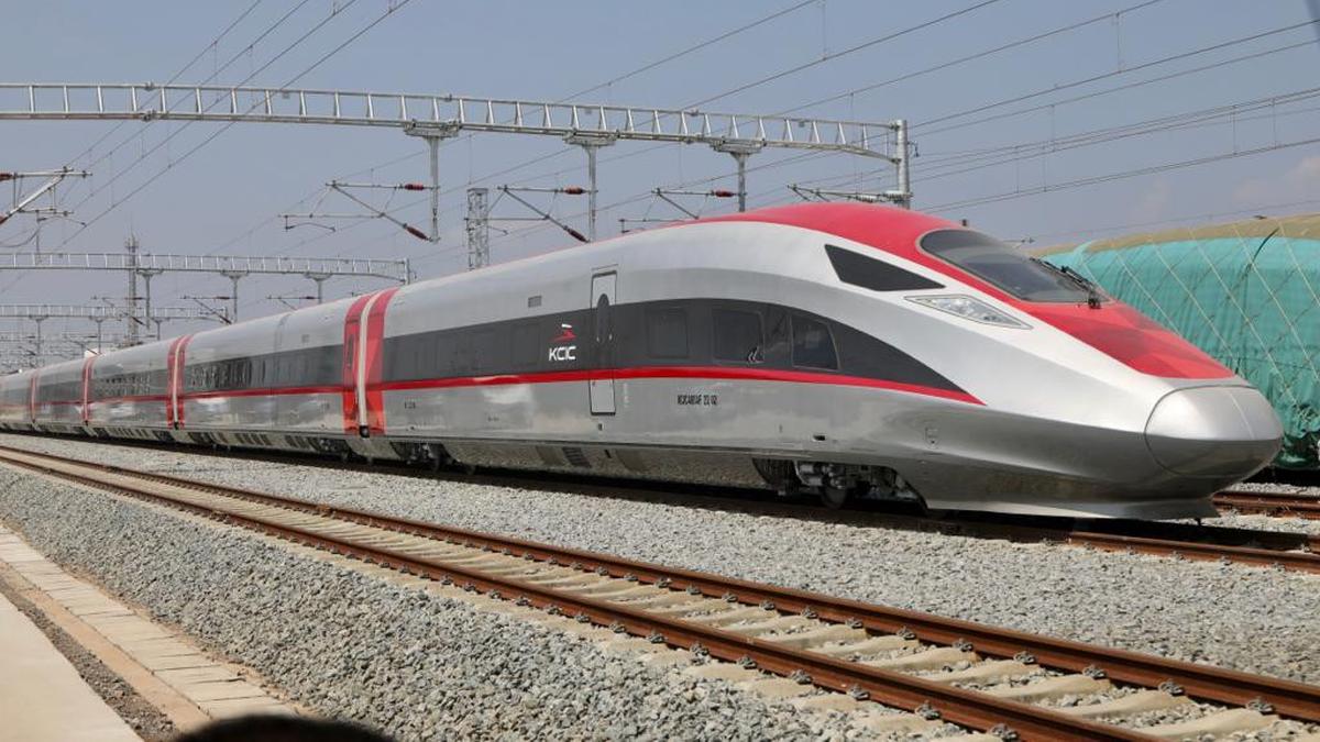 Siap-Siap Daftar Naik Kereta Cepat Jakarta-Bandung Gratis - Bisnis ...