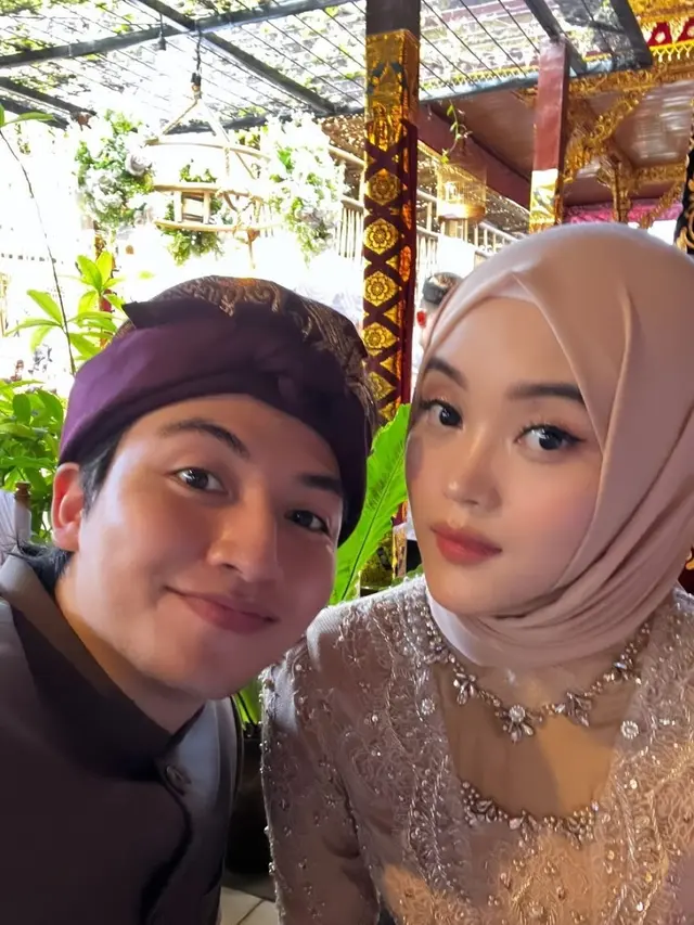 6 Potret Putri Delina Berhijab di Upacara Mepamit Mahalini dan Rizky Febian, Menawan - Hot ...