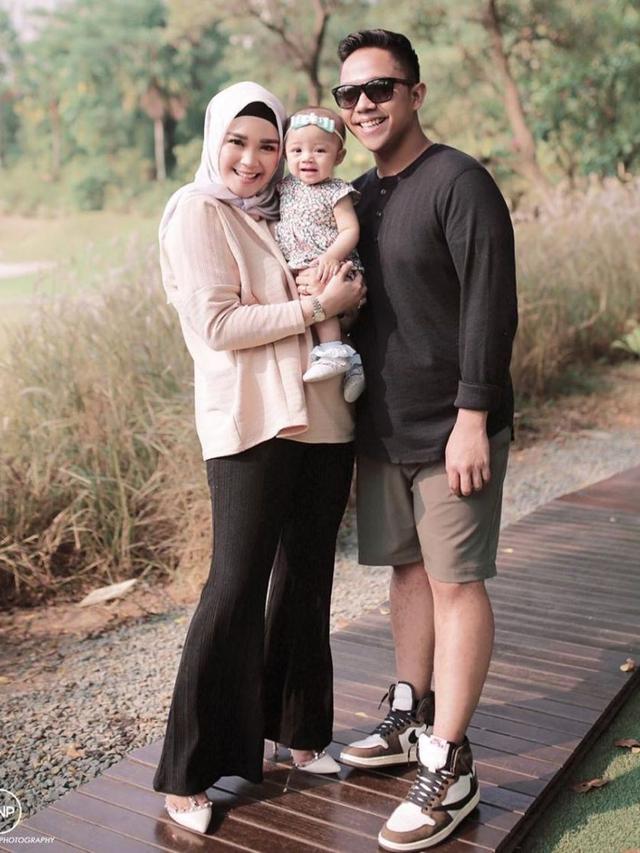 Lama Vakum dari Dunia Hiburan, Ini 6 Potret Terbaru Sheza Idris - Hot ...