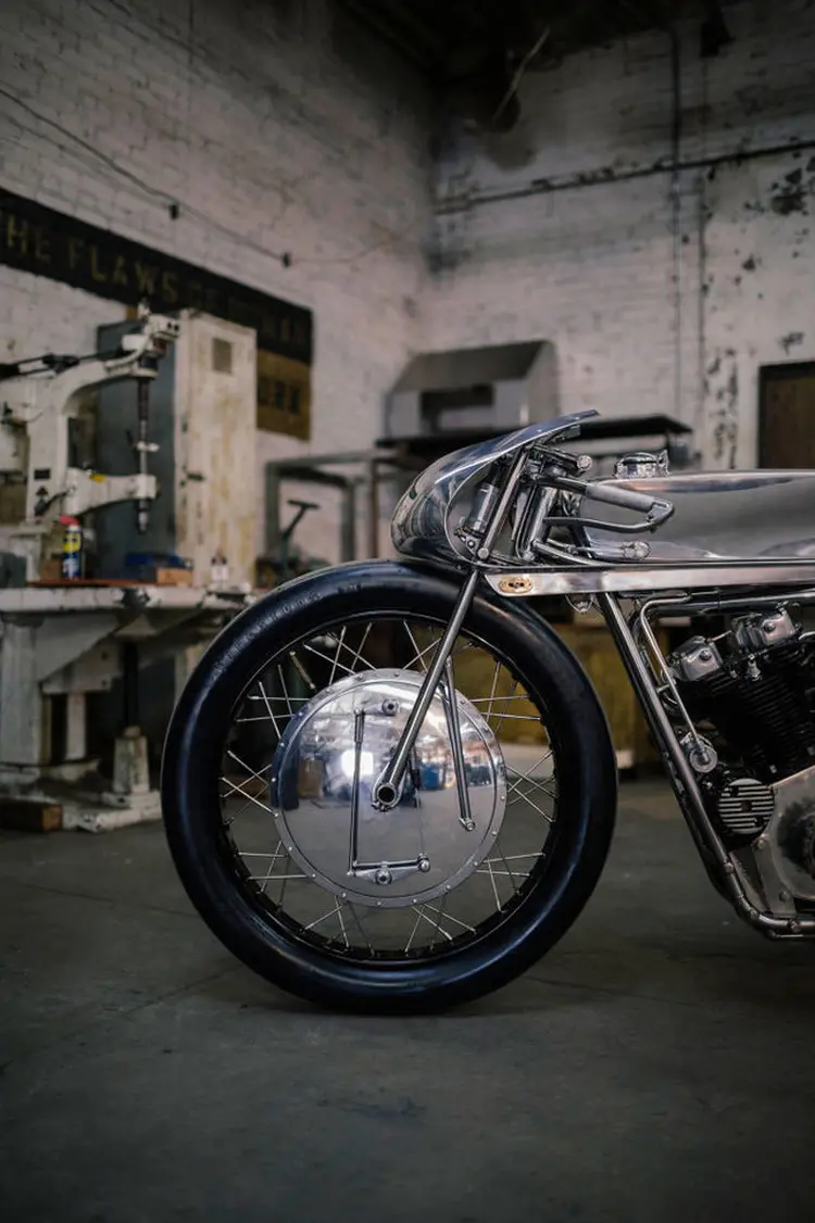H-D Ironhead 1965 Cafe Racer - Galeri Otosia.com