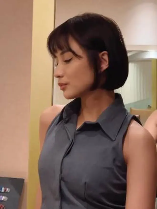 7 Potret Terbaru Chelsea Olivia Dengan Rambut Bondol Tampil Makin Muda Hot