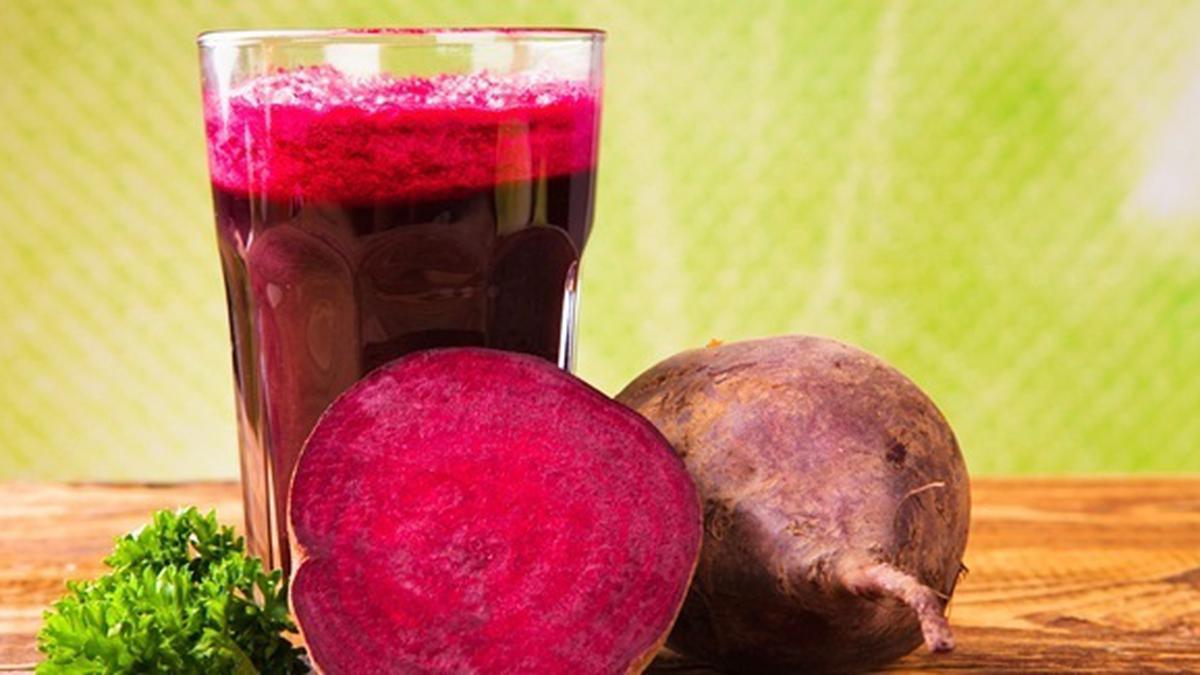 Minum Jus Bit Secara Rutin Buat Kamu Bertubuh Kuat & Sehat - Beauty ...