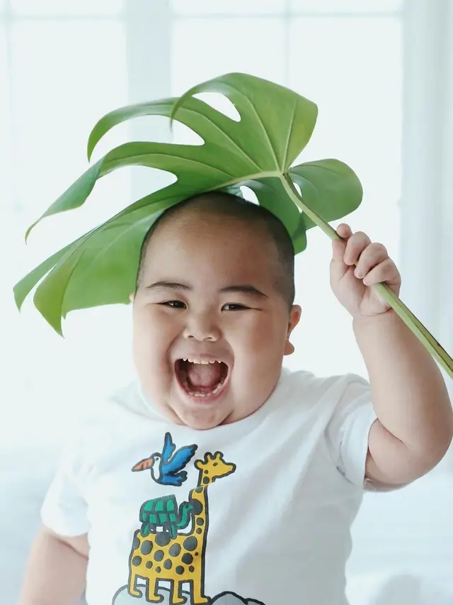 7 Potret Terbaru Baby Tatan, Selebgram Cilik yang Kini Sudah SD - Hot ...