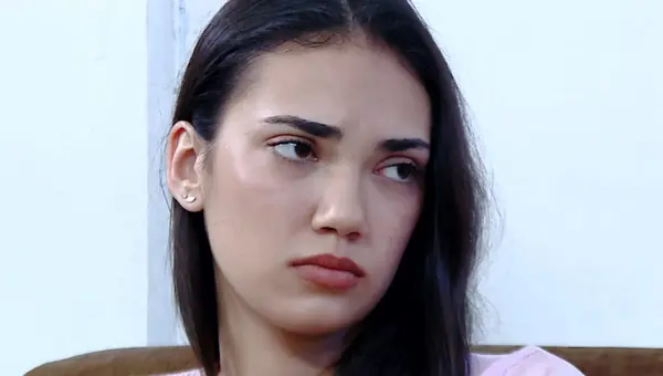 Karier Hancur, Penyanyi Dyna Fransisca Lakukan Operasi Plastik ...