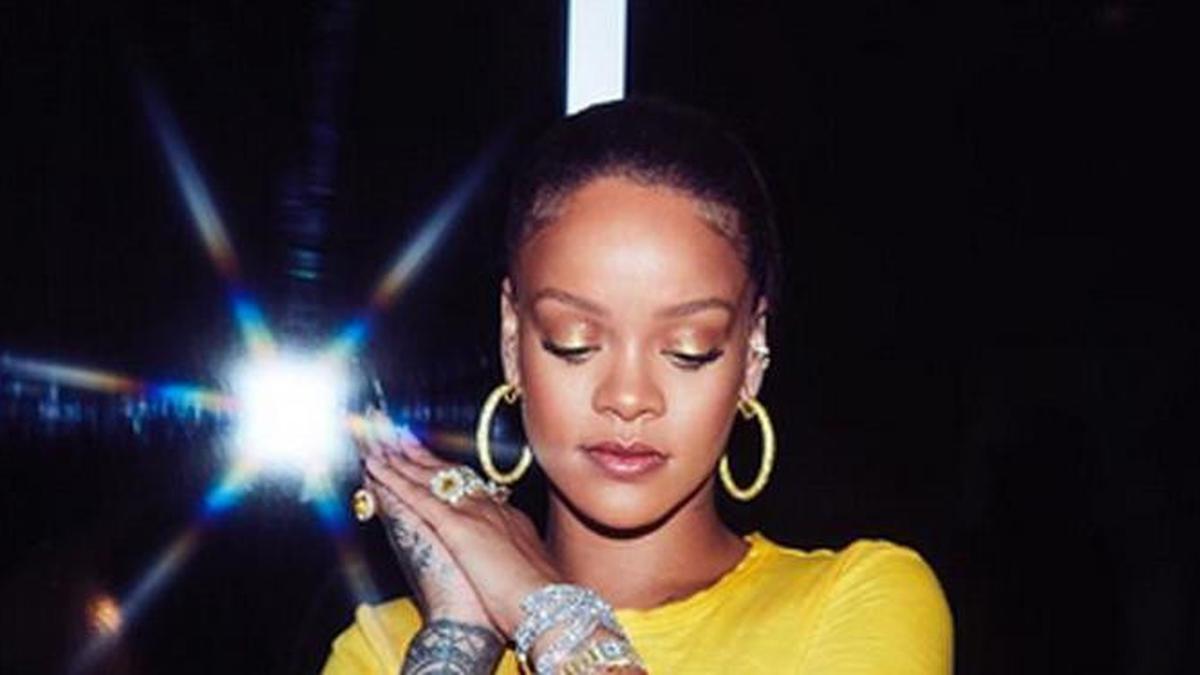 Tren Fashion: 5 Inspirasi Gaya Sporty ala Rihanna - Lifestyle Liputan6.com
