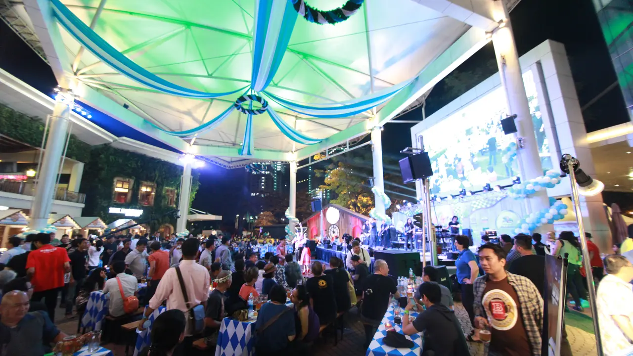 Rekomendasi Acara Akhir Pekan di Oktoberfest Summarecon Mall Serpong