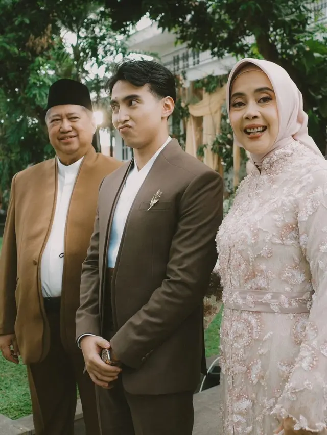 10 Momen Pernikahan Vadi Akbar Adik Vidi Aldiano, Sosok Istri Bukan ...