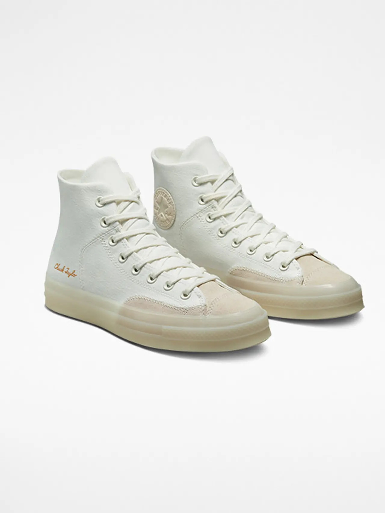 Perpaduan Gaya Klasik Modern di Koleksi Sneakers Converse Terbaru