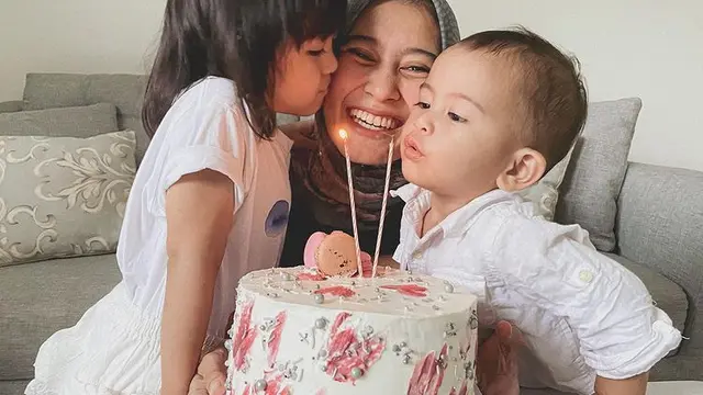 6 Potret Jian Batari, Bintang FTV yang Jarang Muncul di Layar Kaca ...