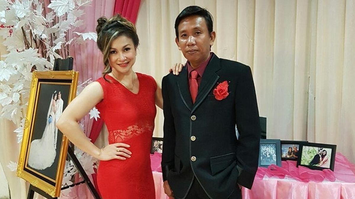 Jarang Tersorot, Ini 7 Potret Kebersamaan Fanny Fadillah dengan Istri