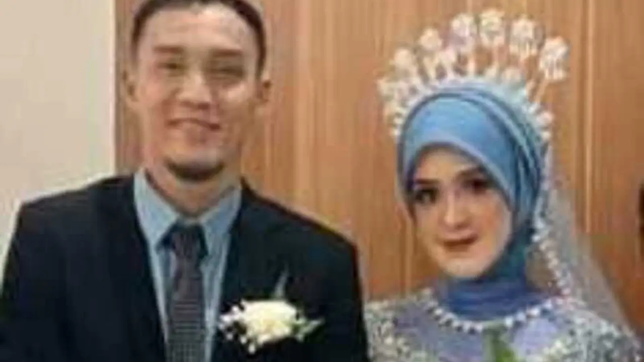 Sosok Alya Nabila, Istri Gunawan Dwi Cahyo yang Mencuri Perhatian - Hot Liputan6.com