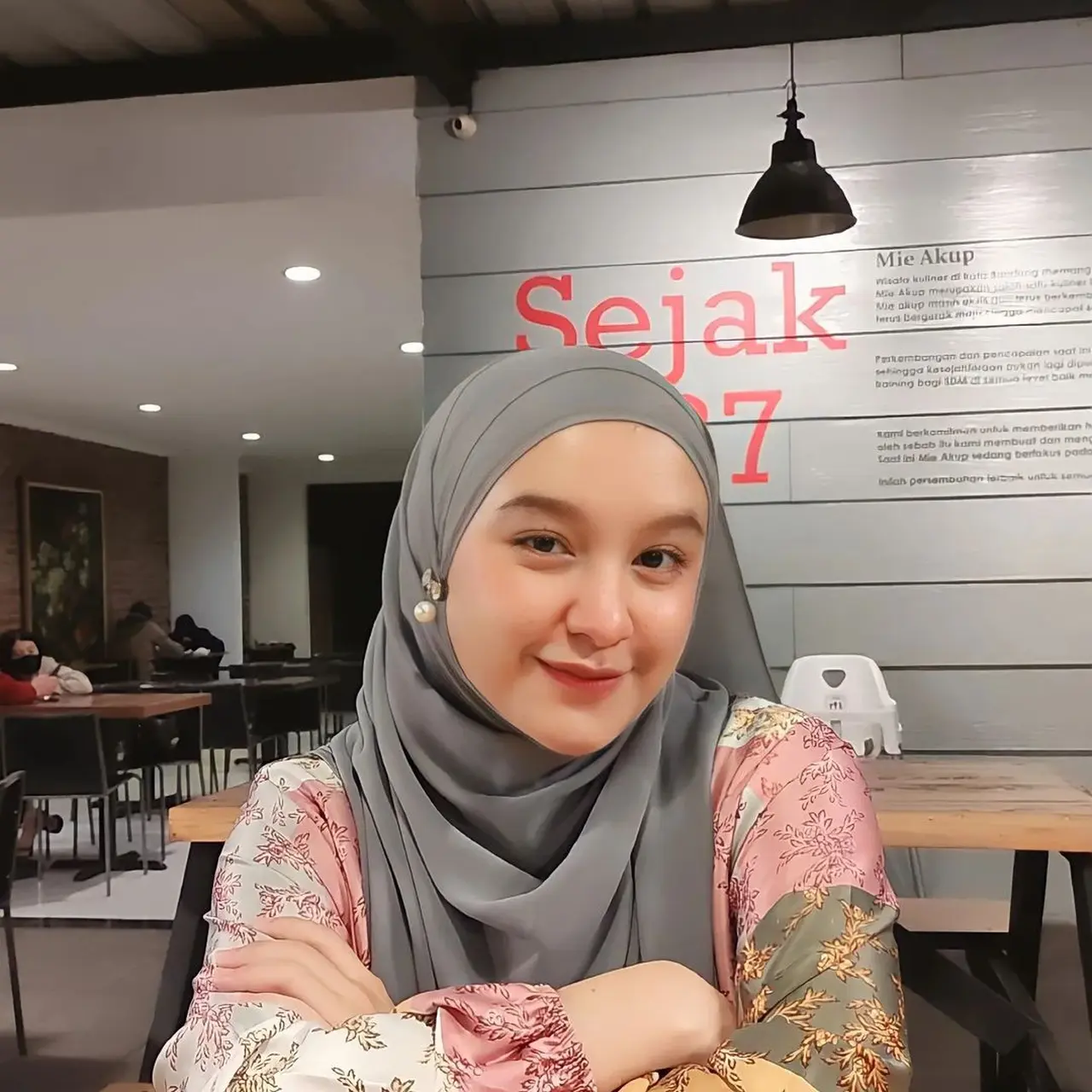 6 Potret Hersa Rahayu Istri Rizki DA Sebelum Menikah, Lepas Masa Lajang di Usia 22 - Hot ...