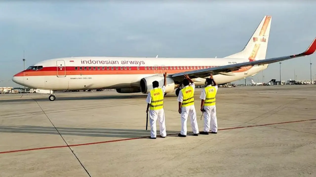 Garuda Indonesia Hadirkan Penerbangan Suasana Vintage Era 80 - Bisnis ...