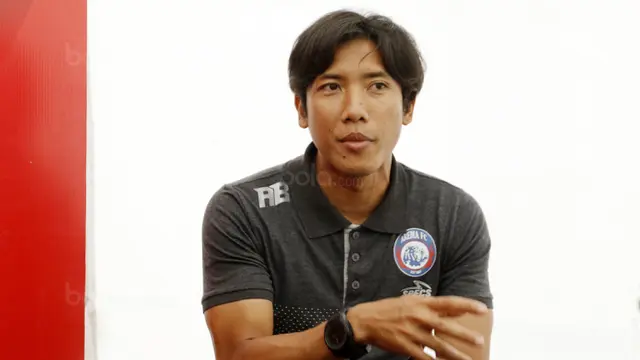 Ahmad Bustomi Akhiri Liga 1 Lebih Cepat - Indonesia Bola.com