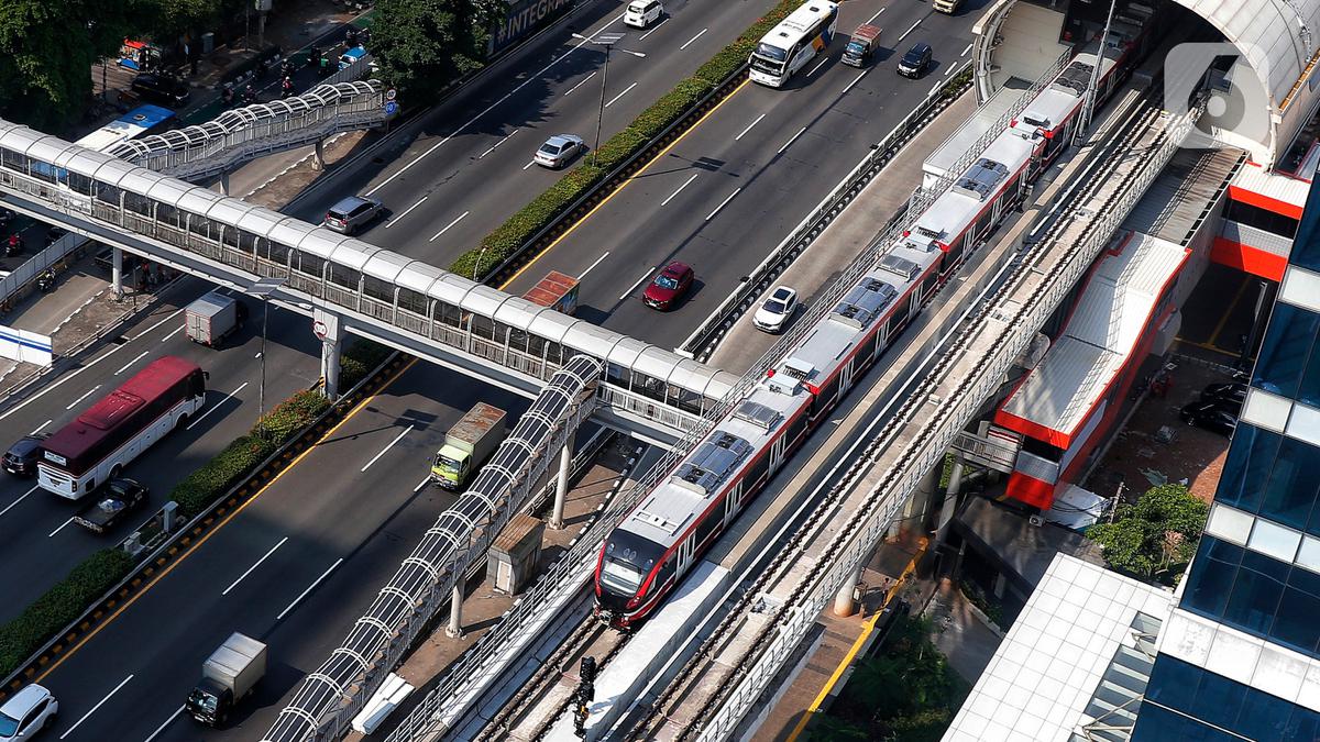 Kompakan, Kereta Cepat Jakarta Bandung dan LRT Jabodebek Meluncur 18 ...
