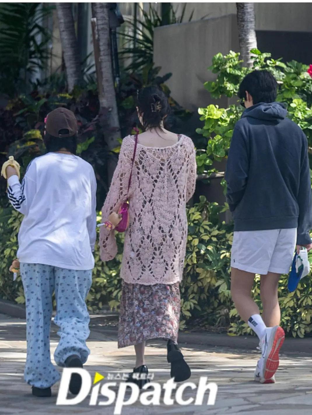 5 Gaya Couple Ryu Jun Yeol dan Han So Hee saat Kencan di Hawaii yang ...