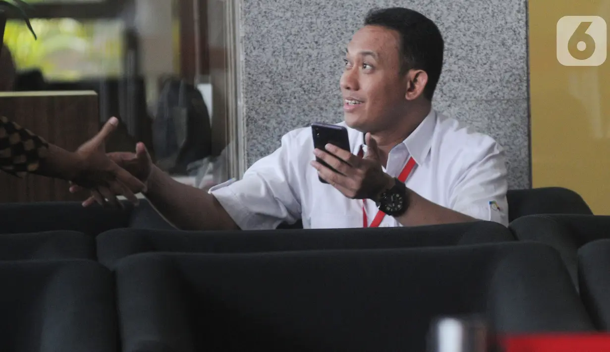 FOTO: KPK Panggil Pejabat Angkasa Pura Propertindo - Foto Liputan6.com