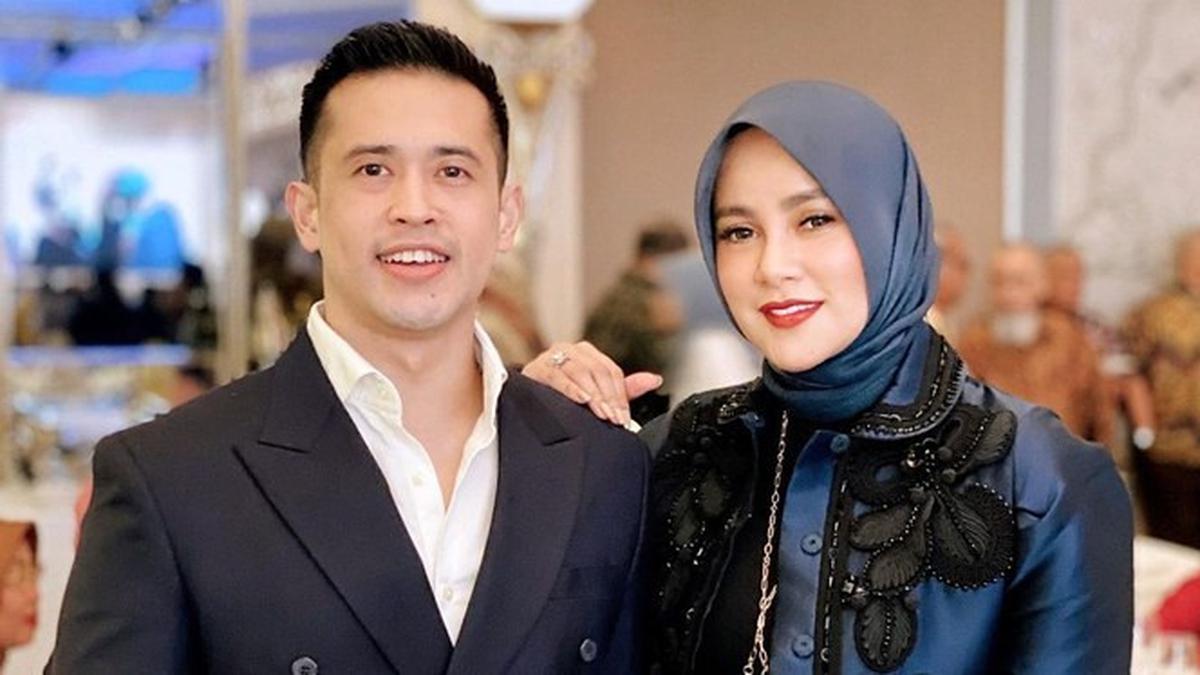 6 Momen Olla Ramlan dan Aufar Hutapea Tampil Serasi ke Sekolah Anak ...