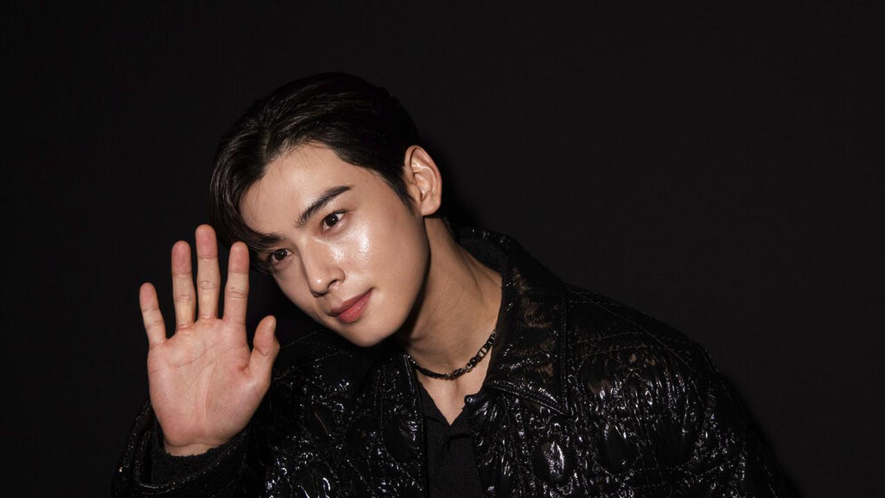 Cha Eun Woo Minta Maaf soal Skandal Pajak, Lunasi 230 Miliar Rupiah ...