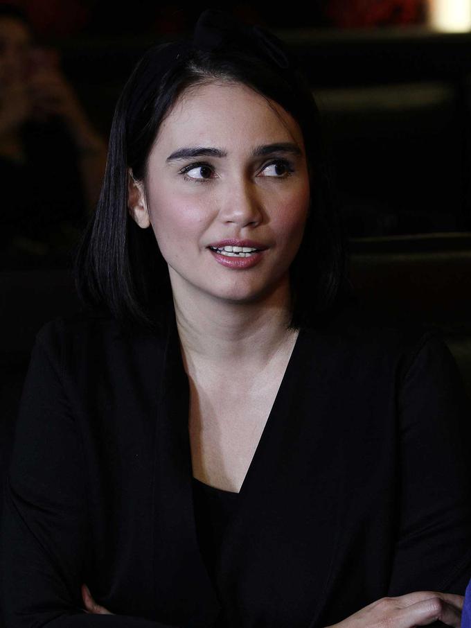 Setelah Tatjana Saphira, Febby Febiola Juga Berkepala Botak ...