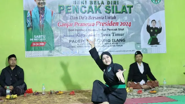 Perkuat Karakter Pemuda, Kiyai Muda Dukung Ganjar Gelar Pertunjukan Pencak Silat - News Liputan6.com