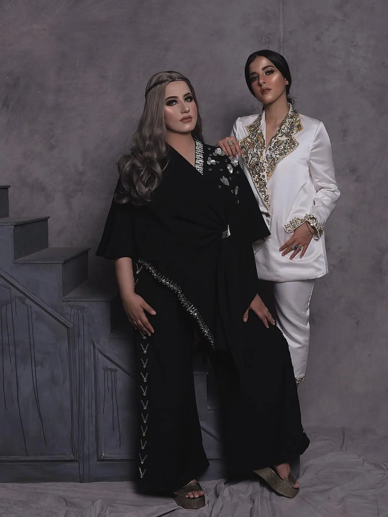 7 Potret Kompak Tasya Farasya dan Tasyi Athasyia, Seleb Kembar Berdarah Arab - Hot Liputan6.com