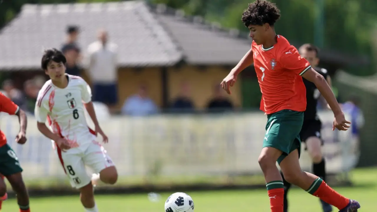 Pemandu Bakat MU Pantau Debut Cristiano Ronaldo Jr di Timnas Portugal U ...