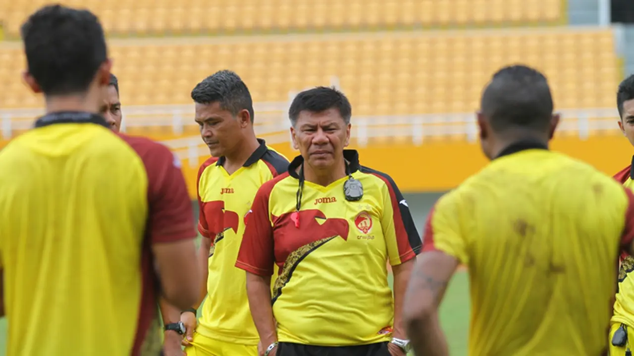 Benny Dollo Meninggal Dunia, Warganet: Selamat Jalan Coach - Tekno ...