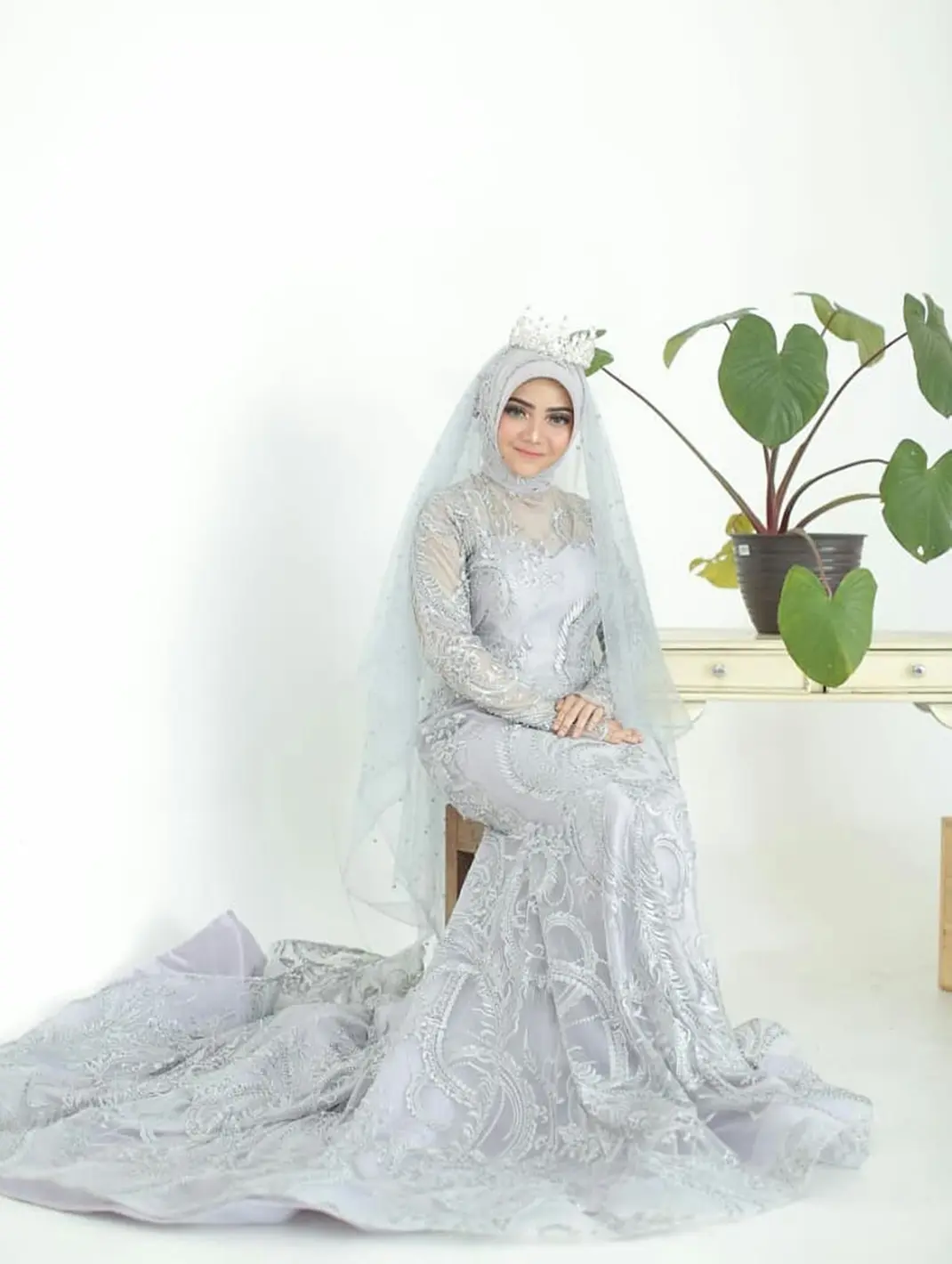 FOTO: Gaya Syahiba Saufa dalam Balutan Hijab, Makin Cantik - Foto ...