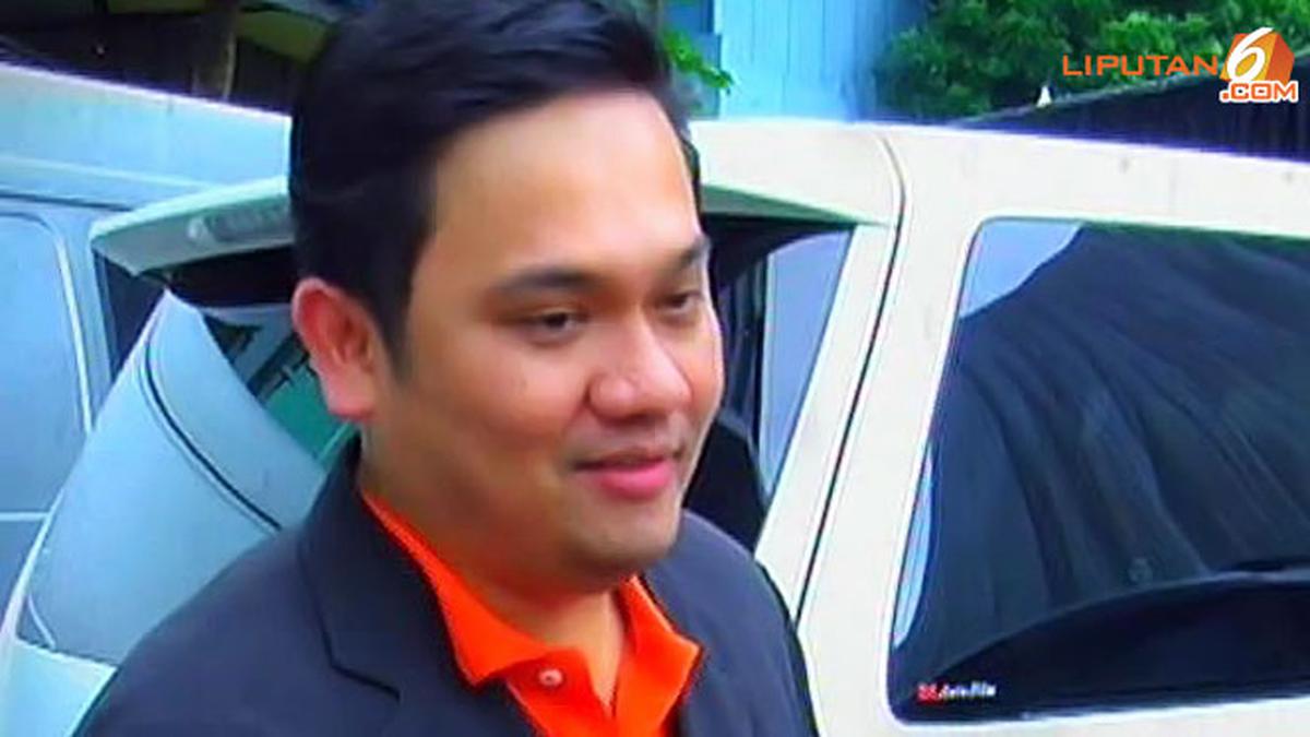 Farhat Abbas Hanya Butuh 3 Ronde untuk Robohkan Ahmad Dhani