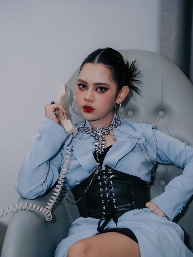 Ziva Magnolya Definisikan Cantik Enggak Ribet, Hanya dengan 3 Langkah ...
