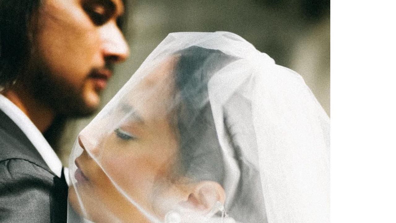 Sekilas Fakta dalam Pernikahan Artis Tara Basro dan Daniel Adnan