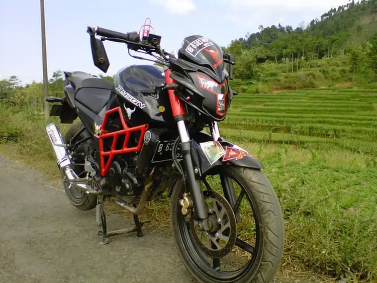 Yamaha Byson Street Fighter - Galeri Otosia.com