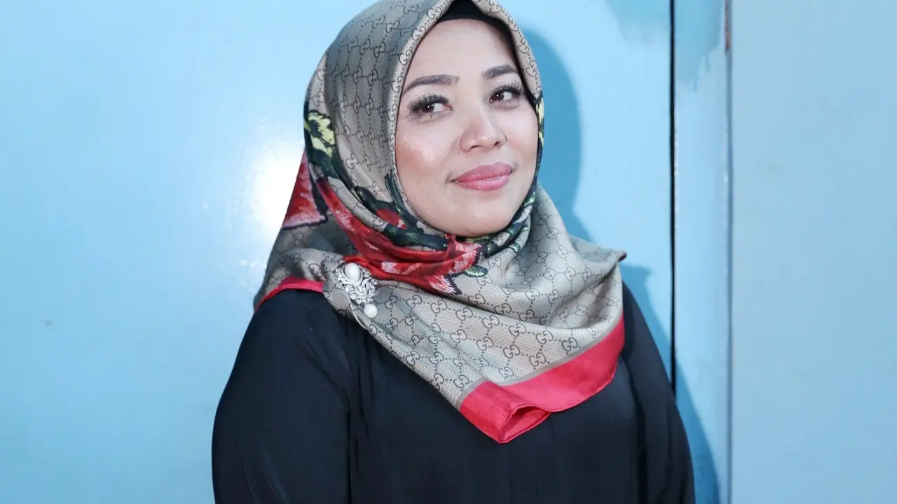 Muzdalifah Punya Kekasih Baru, Lebih Muda 15 Tahun - ShowBiz Liputan6.com