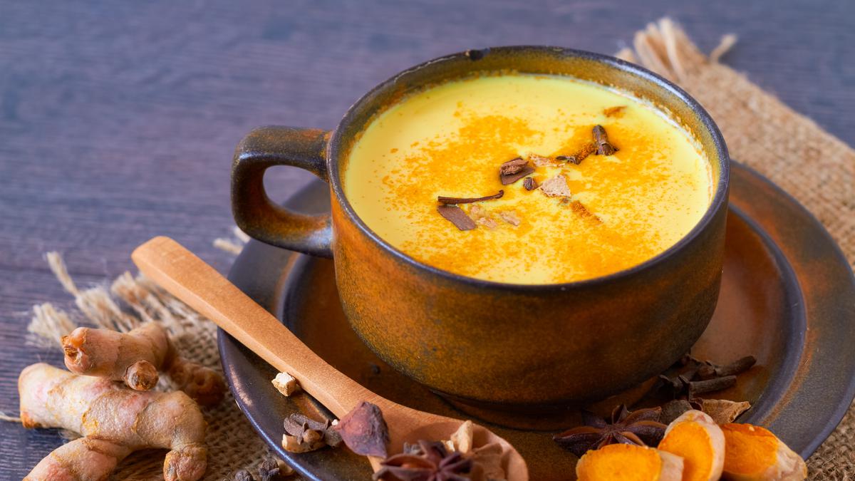 5 Resep Jamu Kunyit Rebus untuk Penderita Asam Urat dan Kolesterol