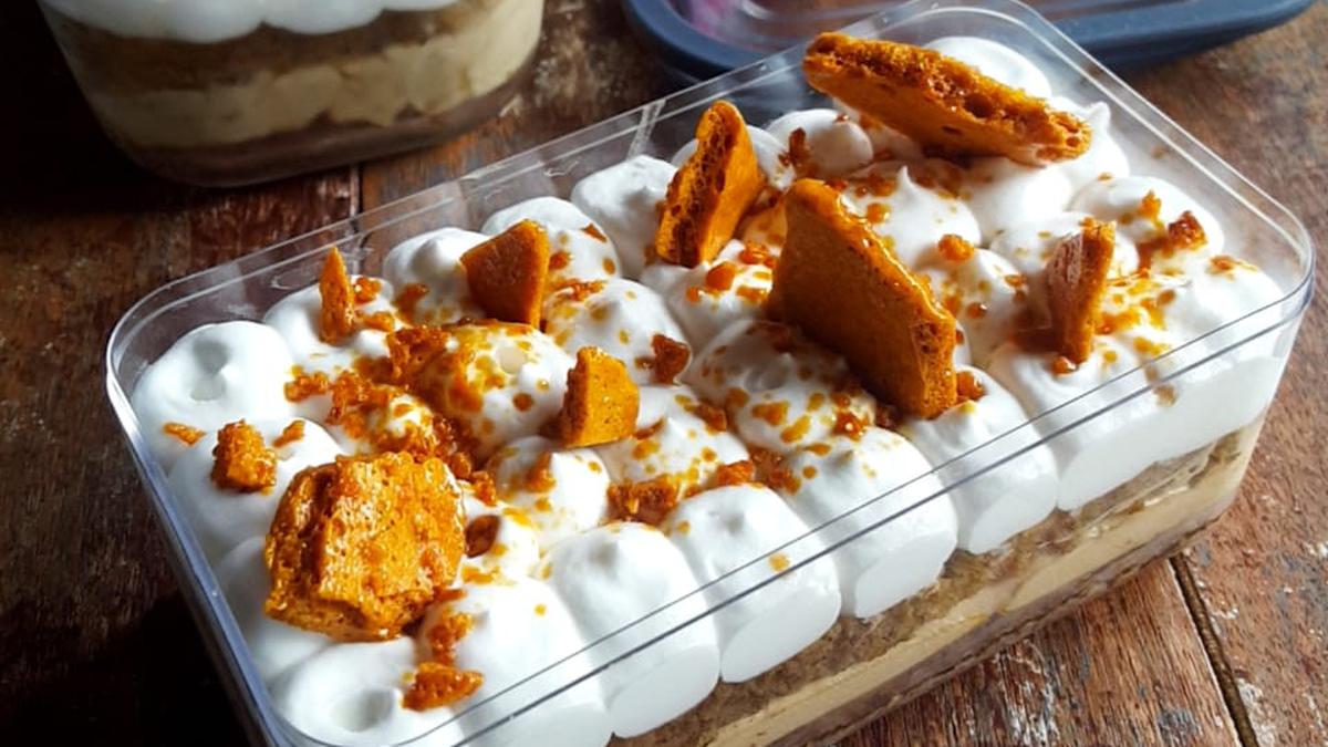 Cara Membuat Dessert Box Dalgona Coffee untuk Buka Puasa