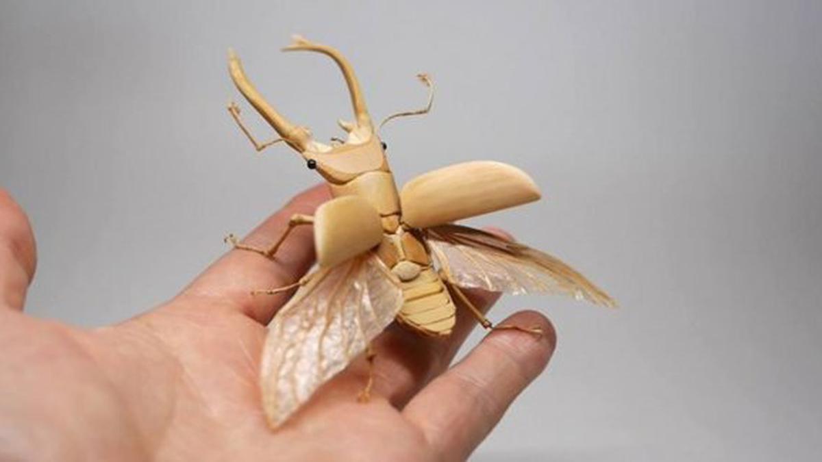 Buat Miniatur Serangga dari Bambu, Hasil Karya Pria Ini Mengagumkan