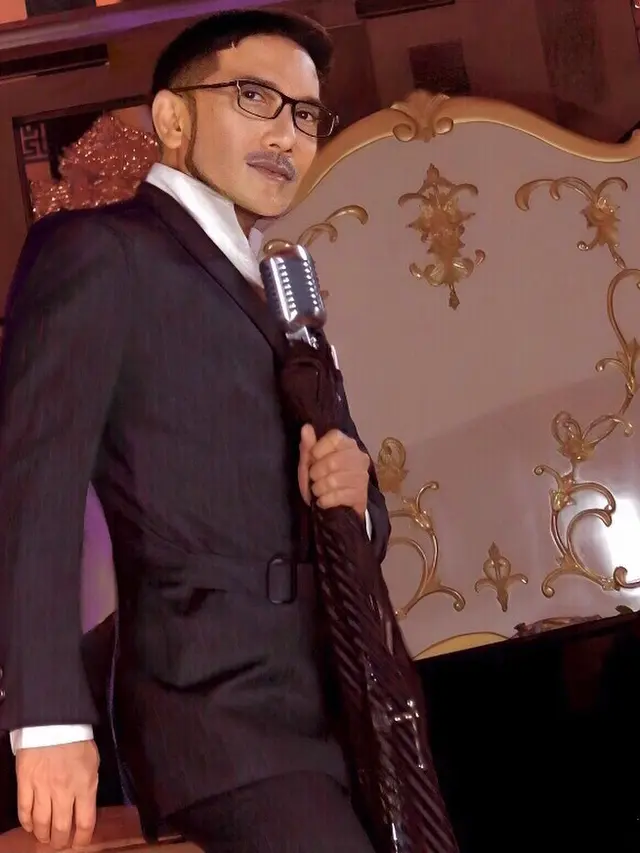 6 Lagu Hit Yana Julio yang Ultah Ke-64: Ada Emosi Jiwa Soundtrack Catatan Si Boy 2 dan Selamanya ...