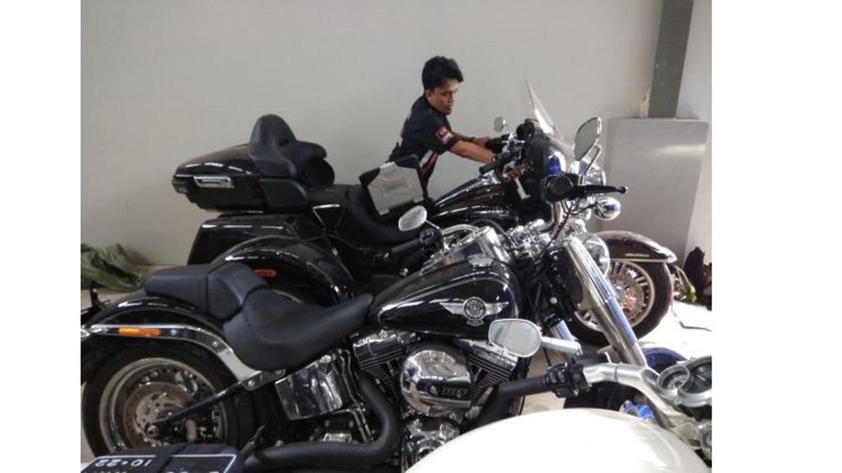 Cek Mesin Moge Sitaan, KPK Datangkan Teknisi Nusantara Harley Davidson ...