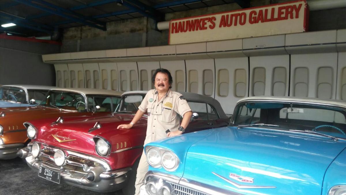 Mengenal Hartawan, Restorer dan Pemilik Ratusan Mobil Klasik