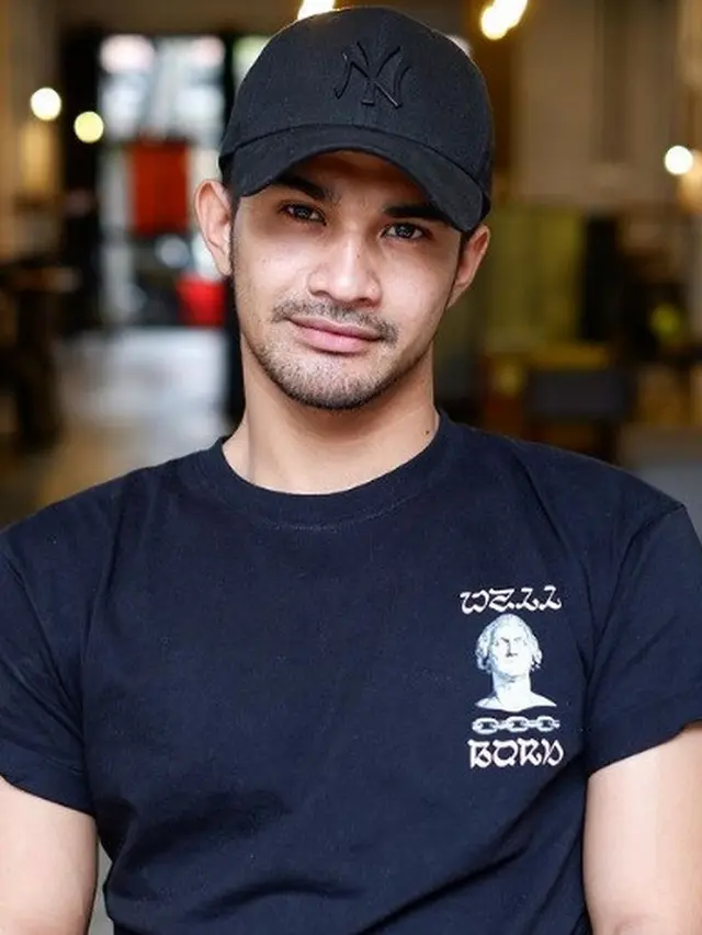 Profil Tengku Tezi Bintang FTV yang Jadi Lawan Main Tyas Mirasih di ...