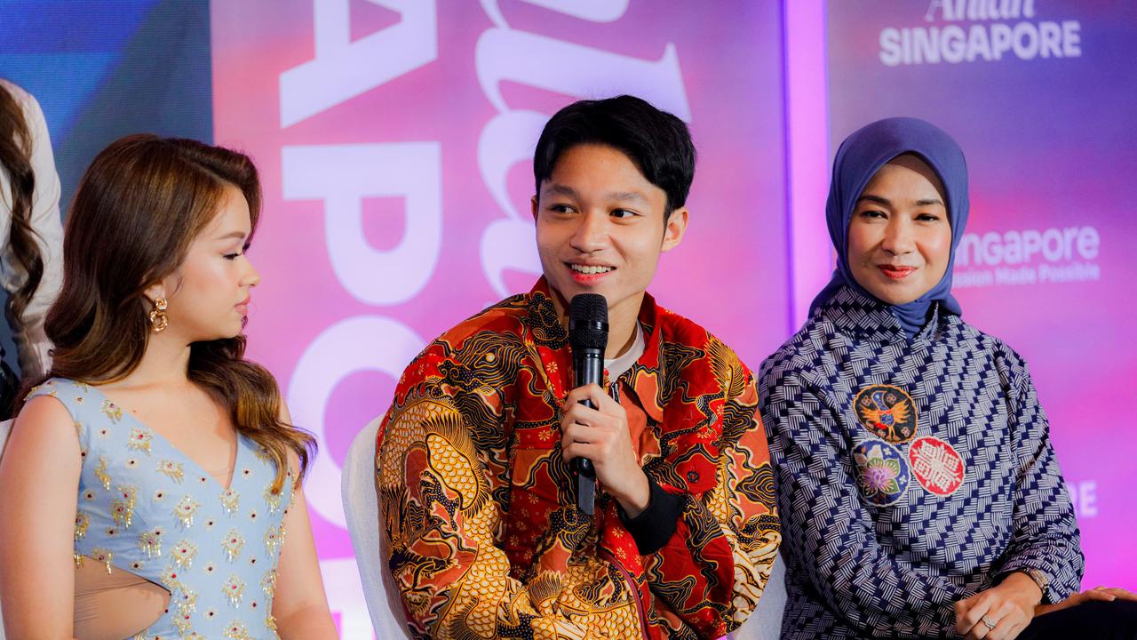 Kesan Kiesha Alvaro Syuting Film Ahlan Singapore Bareng Rebecca Klopper ...